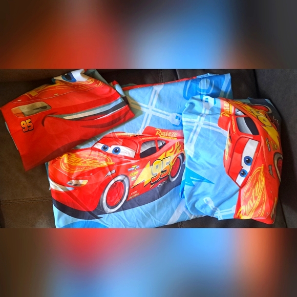 Disney | Bedding | Disney Pixar Cars Full Size Sheets Fitted Flat ...
